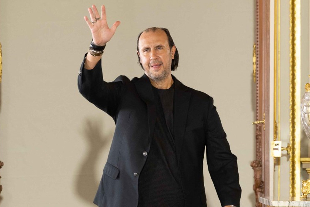 Tony Ward's Couture Collection Brings Flowing Lines And Shimmer To Par