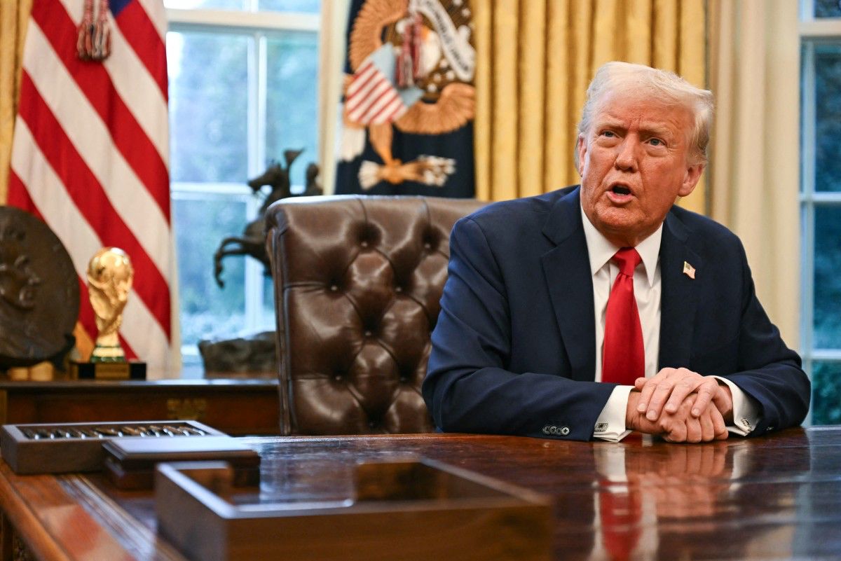 Trump Slams 25% Secondary Tariffs On Countries Buying Oil And Gas From ...