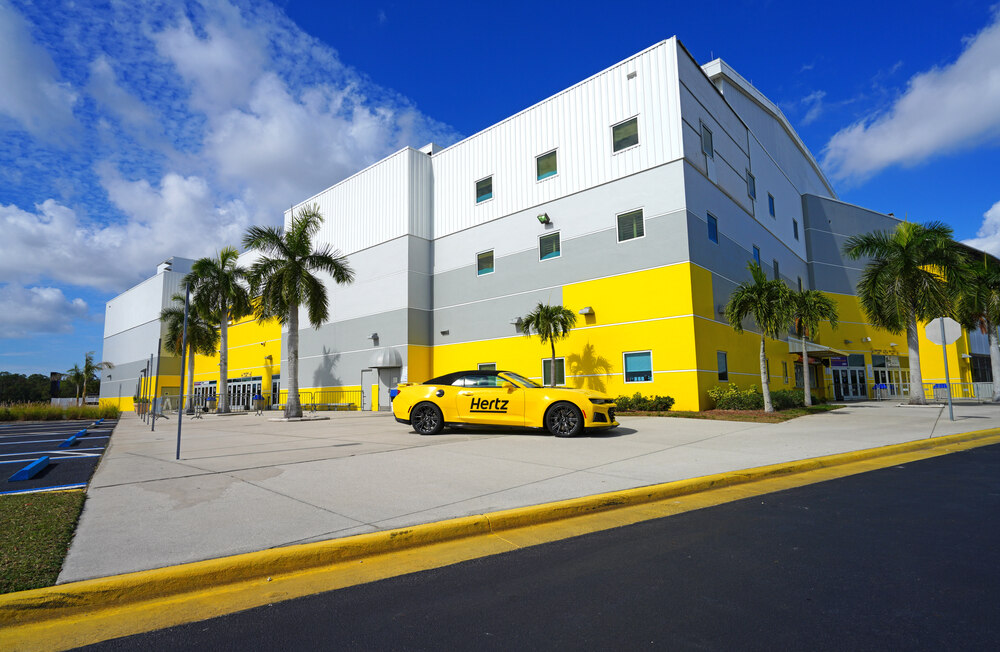 Hertz Expanding Car Rental Fleet With More Electric Cars