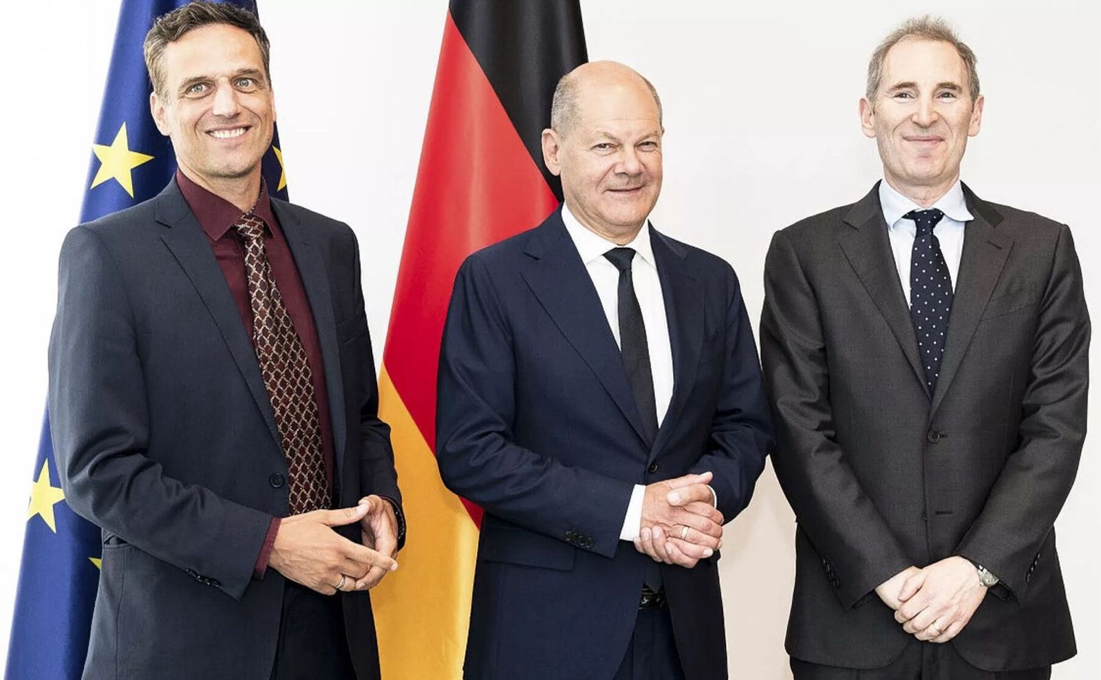 Amazon To Expand German Operations With $11B Investment