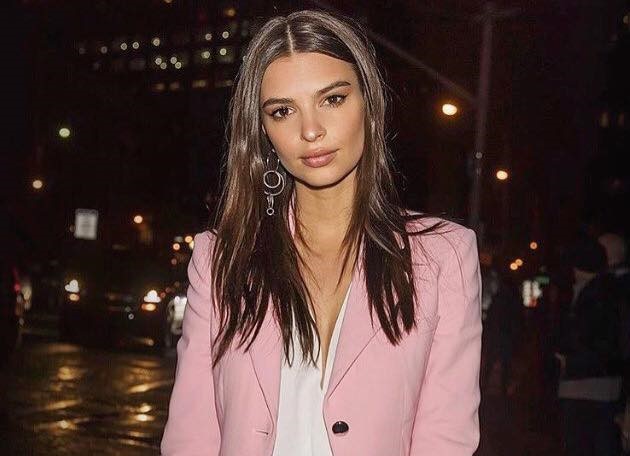 How Mega-Influencer Emily Ratajkowski Turns Obsessive Fans Into A ...