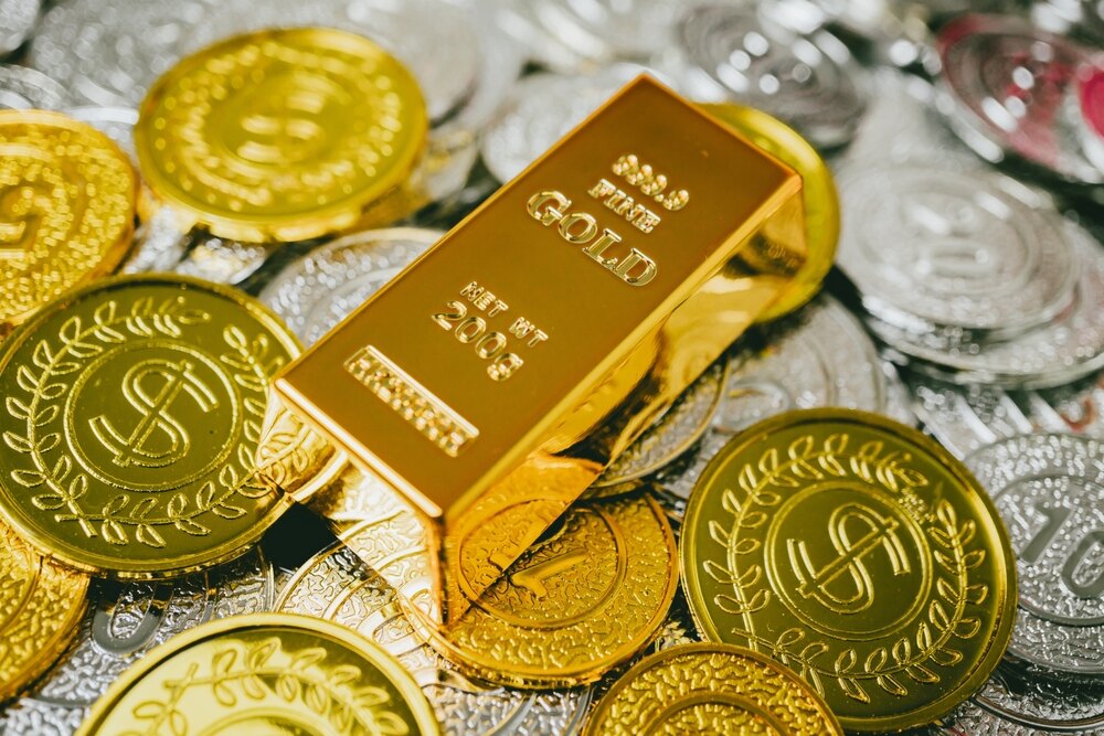 Historic 18-Year Surge Sends Gold and Silver To Record Peaks
