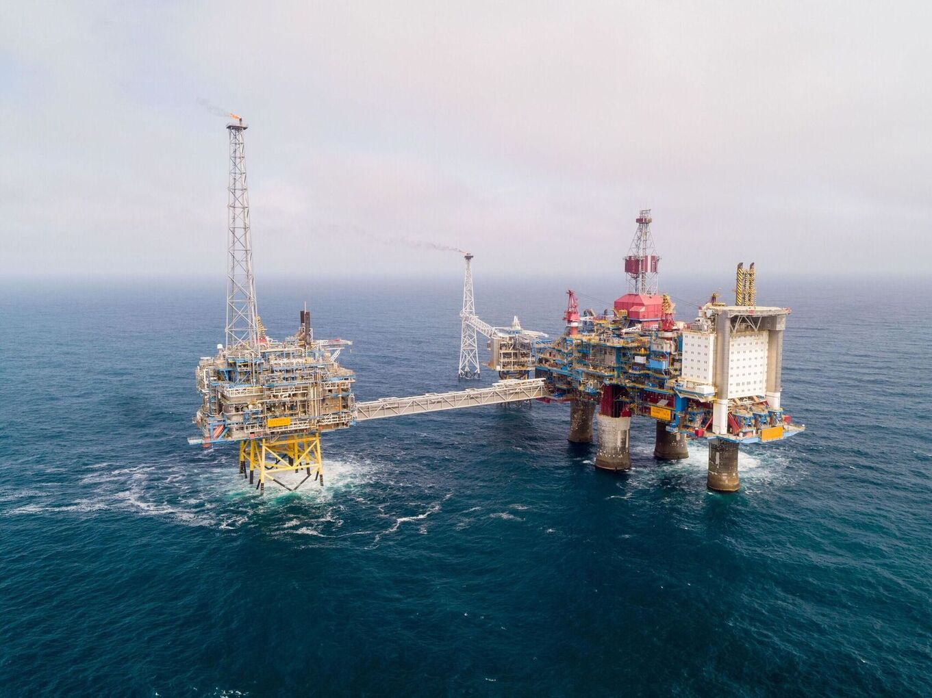 Shell, Equinor To Create UK’s Largest Independent Oil And Gas Company In JV