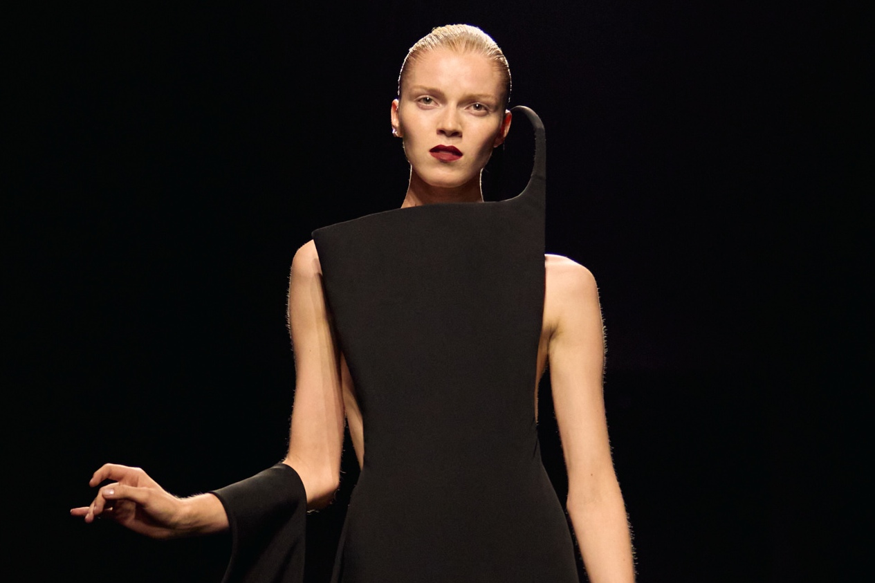 Saudi Designer Mohammed Ashi Showcases Stunning Couture Collection