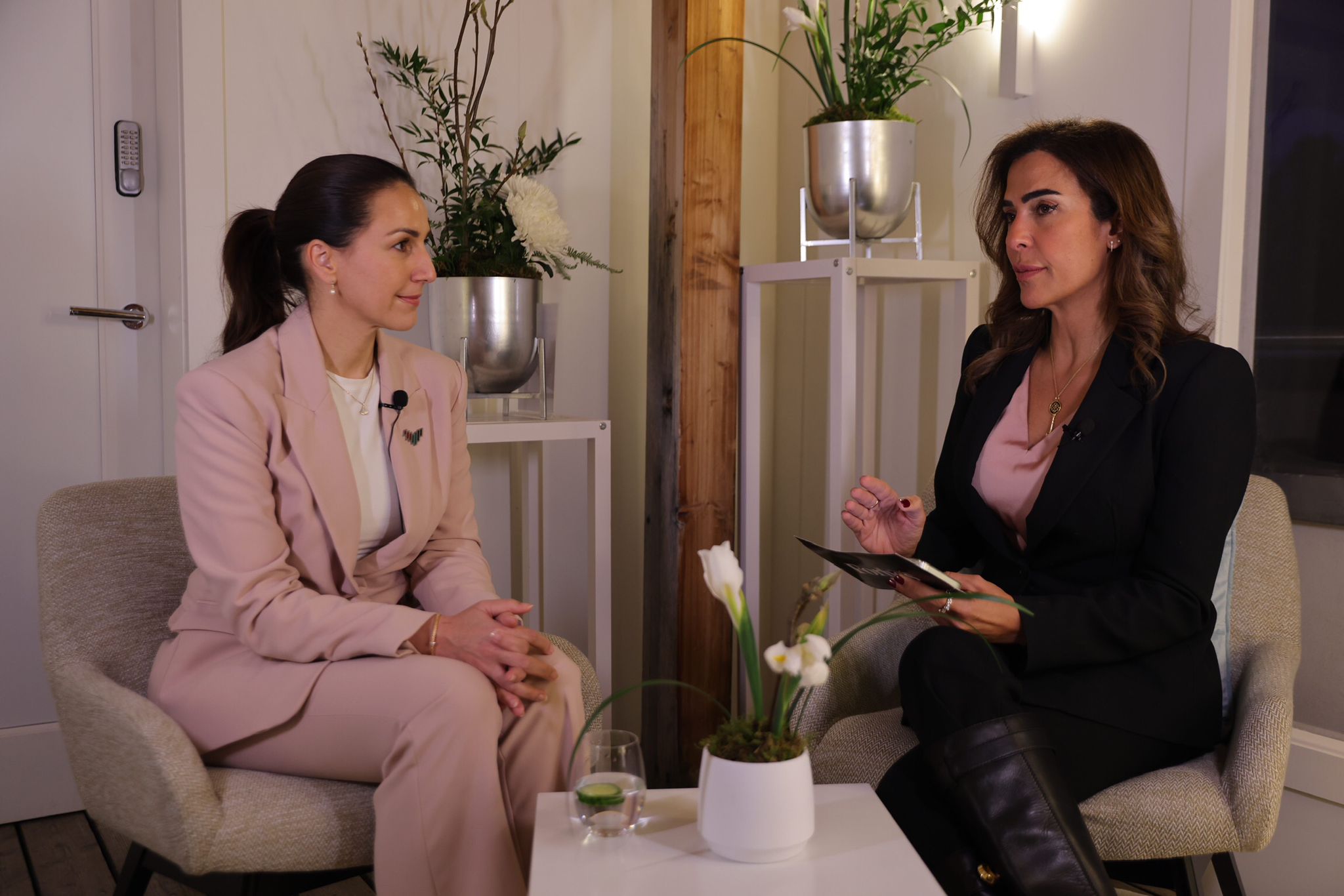 Mariam Almheiri: Leading Charge For AI And Sustainability With 2.0