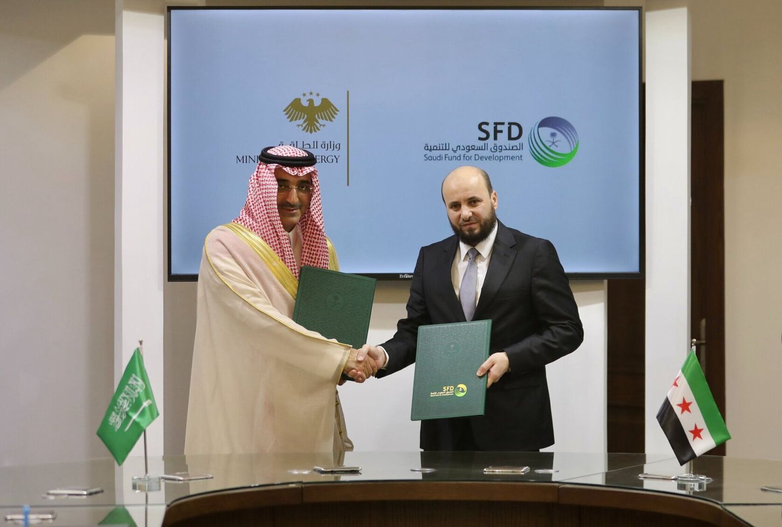 Saudi Arabia To Provide 1.65M Barrels Of Crude Oil To Syria