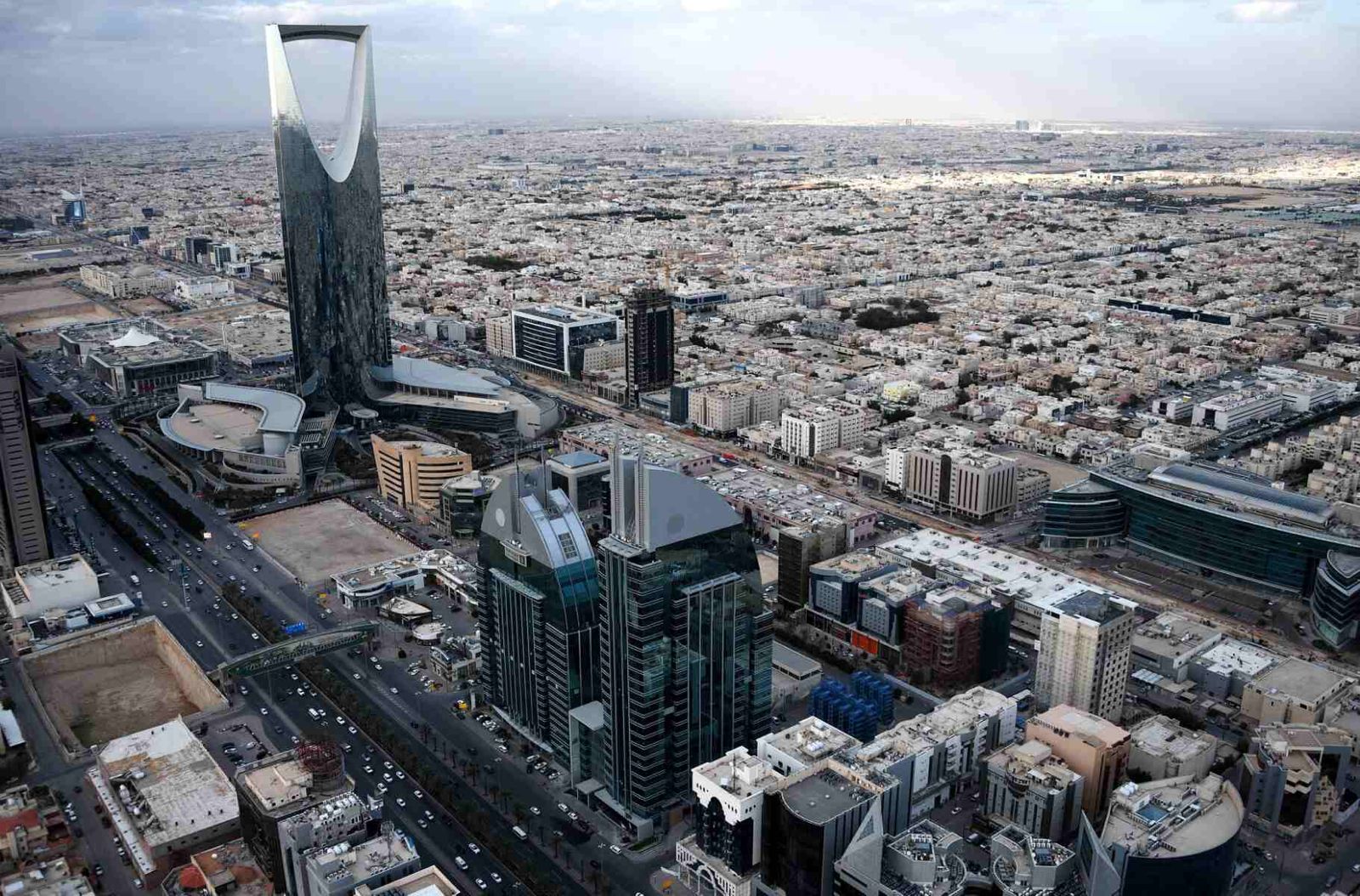 Non-Oil Private Sector Activity In Saudi Jumps On Higher Output, Egypt ...