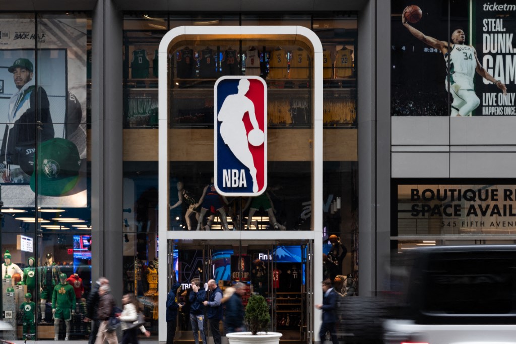 NBA Nears $76B Media Rights Deal With NBC, ESPN, Amazon: Report