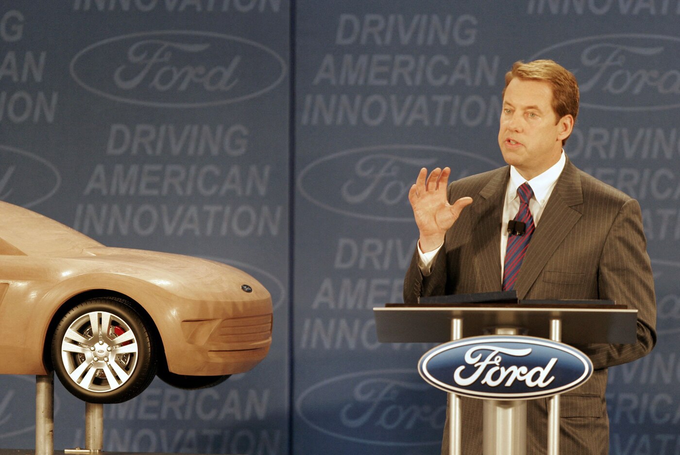 Ford Chairman Urges UAW To End 32-Day Strike