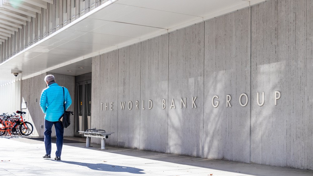 World Bank Says Lebanon's Increasingly Cash-Based Economy Hampers Recovery