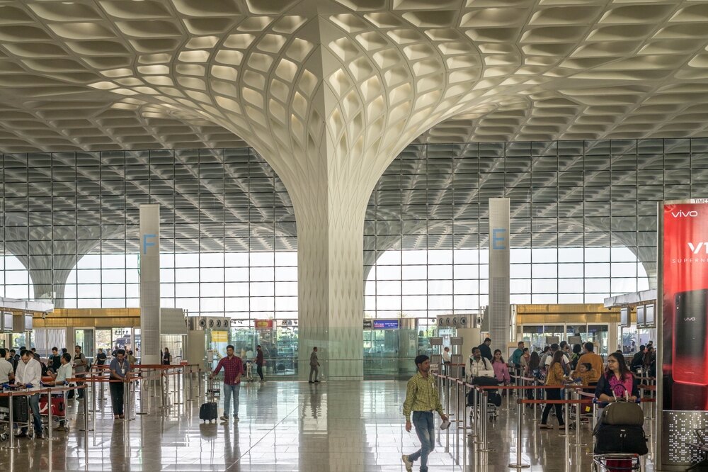 Adani’s Mumbai Airport Secures $750M From Apollo
