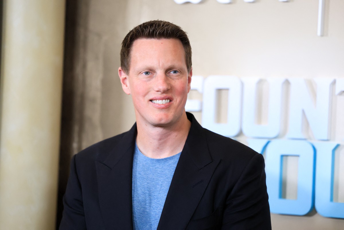 How Larry Ellison And His Son Pulled Off The $8B Paramount Deal