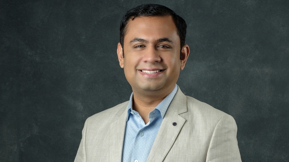 Indian Billionaire Harshil Mathur Leads Razorpay's Expansion Amidst Rising Fintech Competition