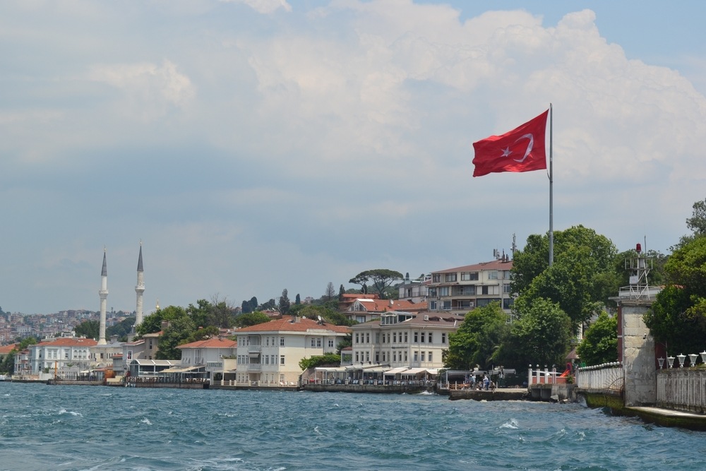 تركيا ترفع الحد الأدني للأجور بنسبة 49% العام المقبل