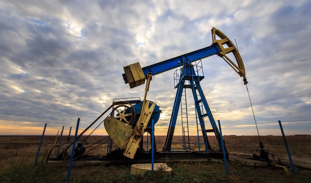 Oil Prices Jump But Headed For Another Week Of Losing Streak