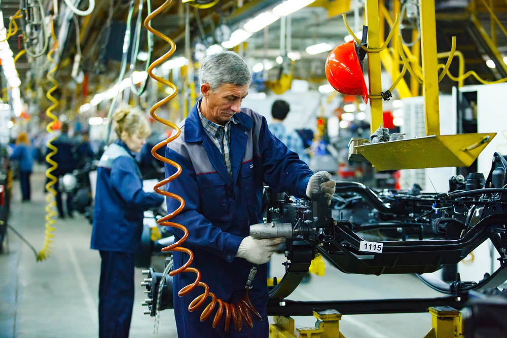 Russia's Manufacturing Sector Grows To Near 18-Year High In March