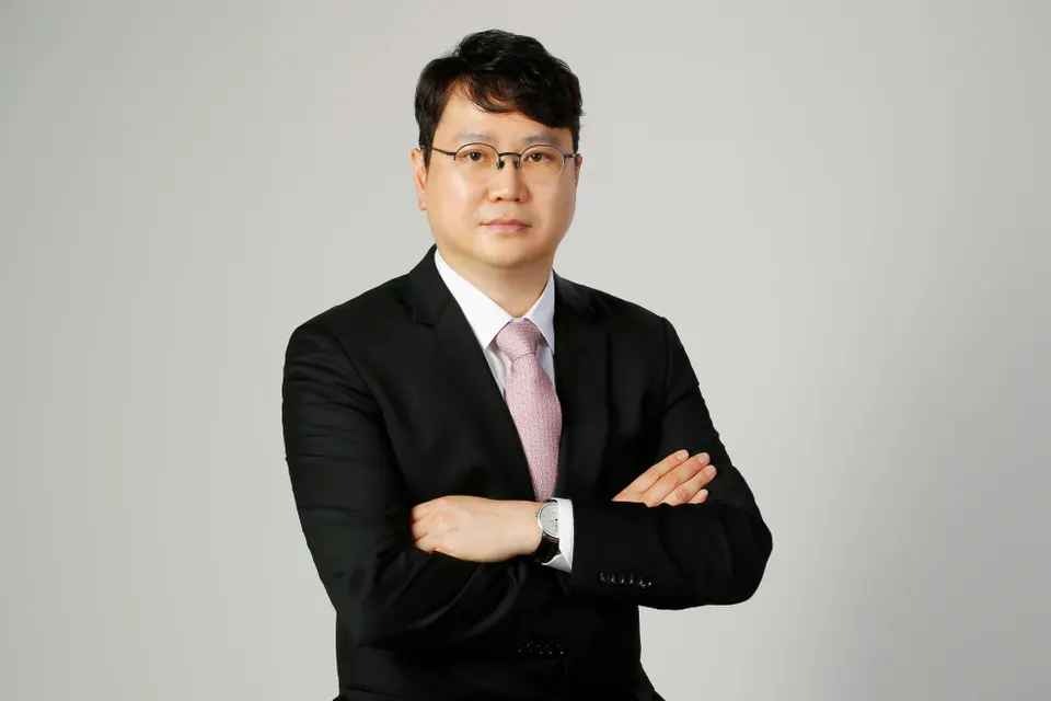 CEO Of Korean Semiconductor Equipment Maker Becomes A Billionaire Amid ...