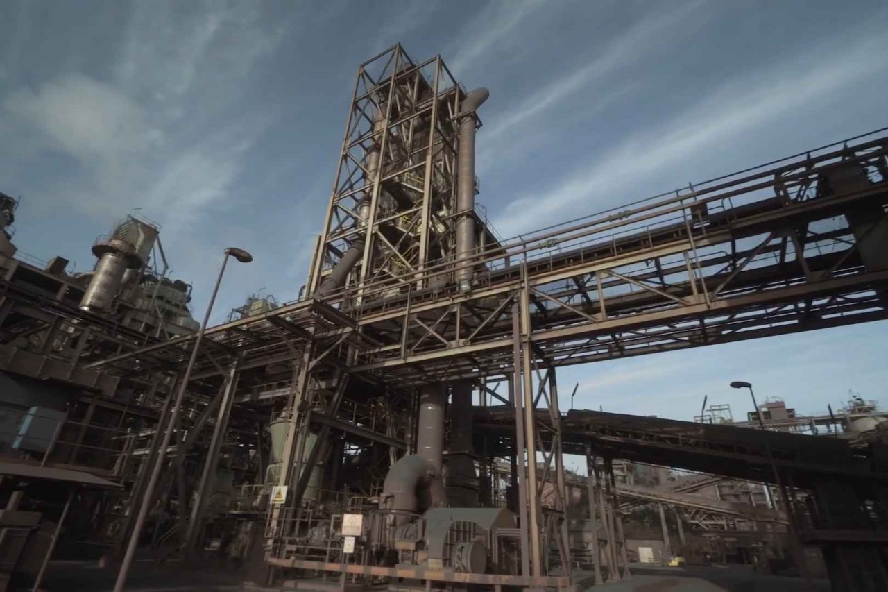 Bahrain's Foulath Signs $2B Iron Ore Supply Deal With Emirates Steel