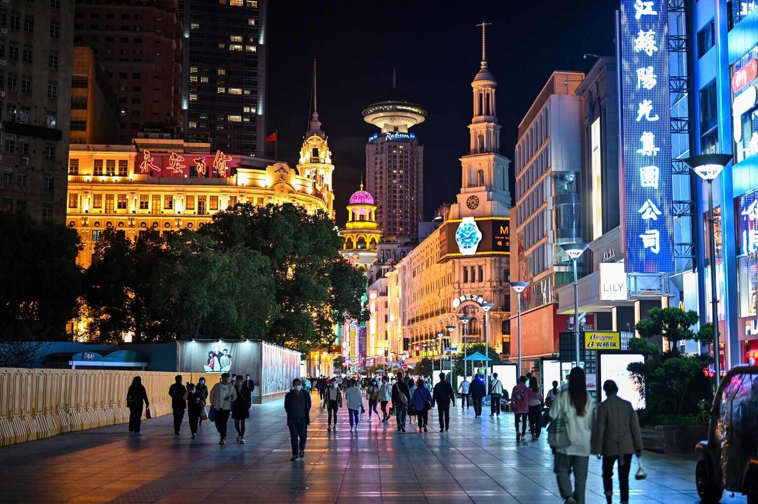 China's Fiscal Revenue Slows As Economy Contracts: Report